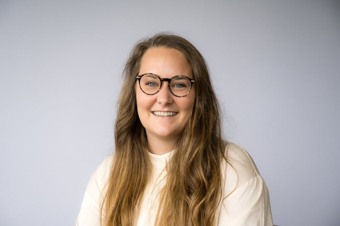 Els Knevels (knev-els) | TheDropTimes