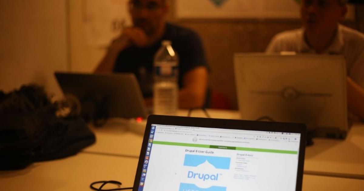 SFDUG Hosting an Informal Group Discussion